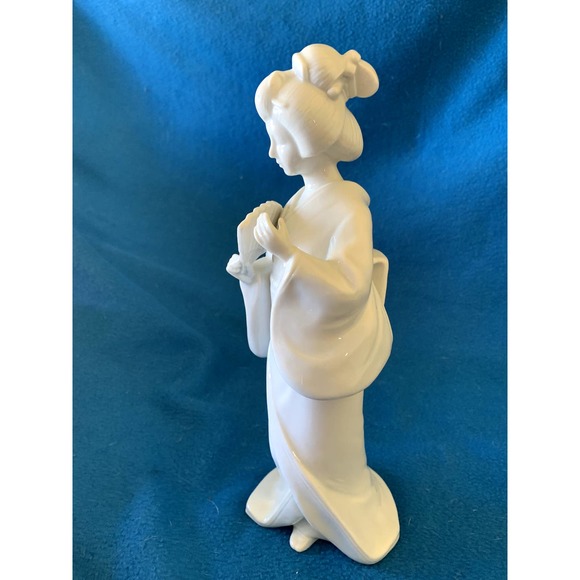 None | Accents | Vintage Geisha White Ceramic Porcelain No Chipscracks ...